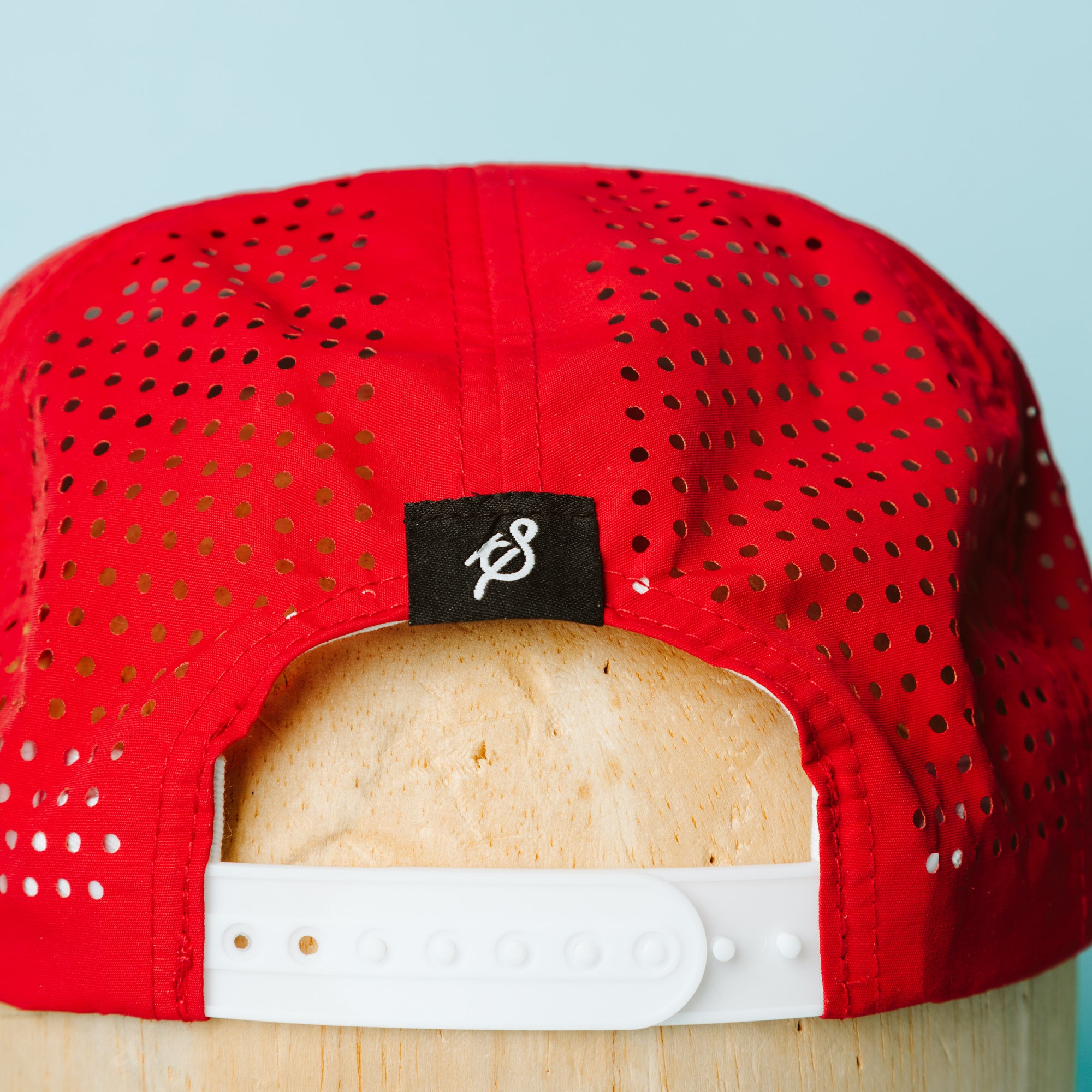 Staunch Traditional Outfitters Retro Quik-Trip Sign Hat – QuikTripShop